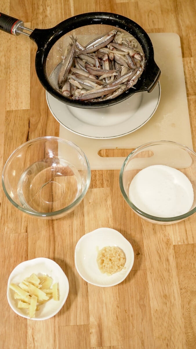HOW TO MAKE BAGOONG OR GINAMOS AT HOME