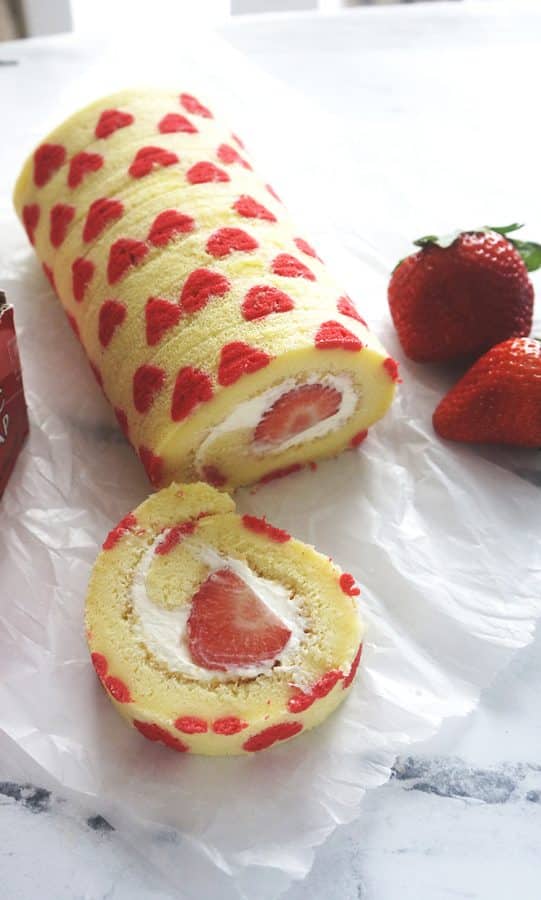Valentines Cake Rolls with Printable Pattern (4 Easy Cakes)