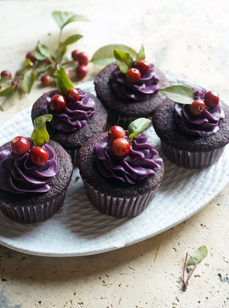 Ube Cupcakes with Ube Buttercream Frosting – The Skinny Pot