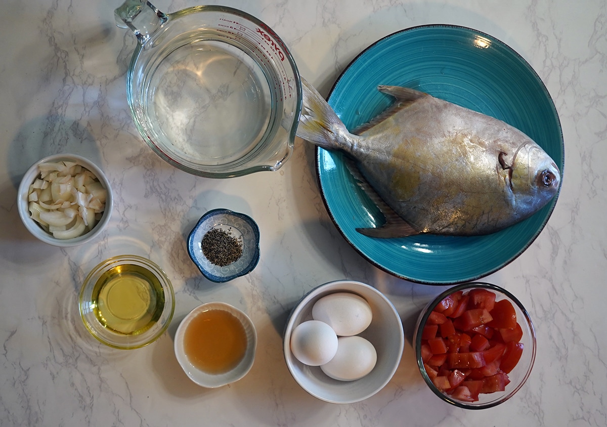 Easy Sarciadong Isda Recipe – The Skinny Pot