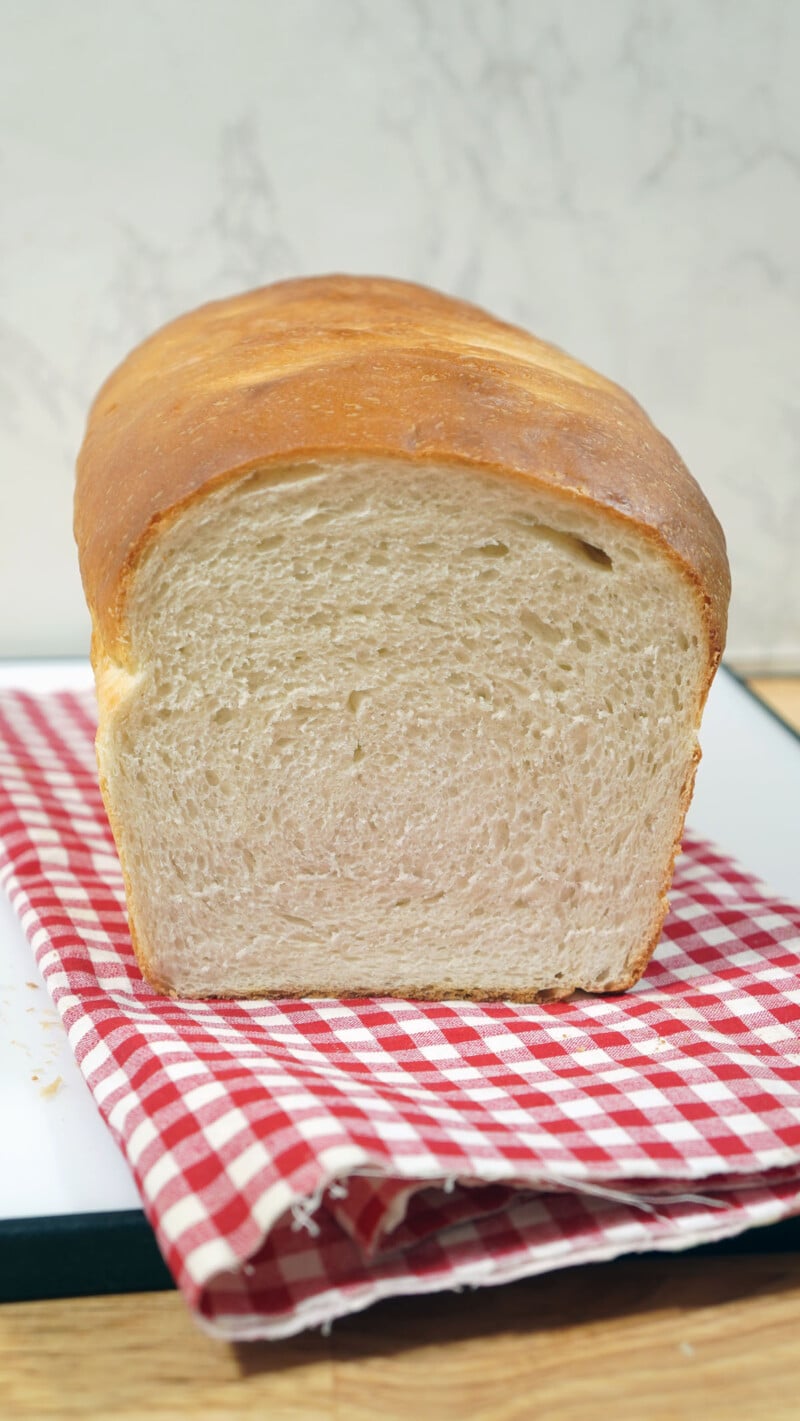 White Sandwich Bread Recipe – The Skinny Pot