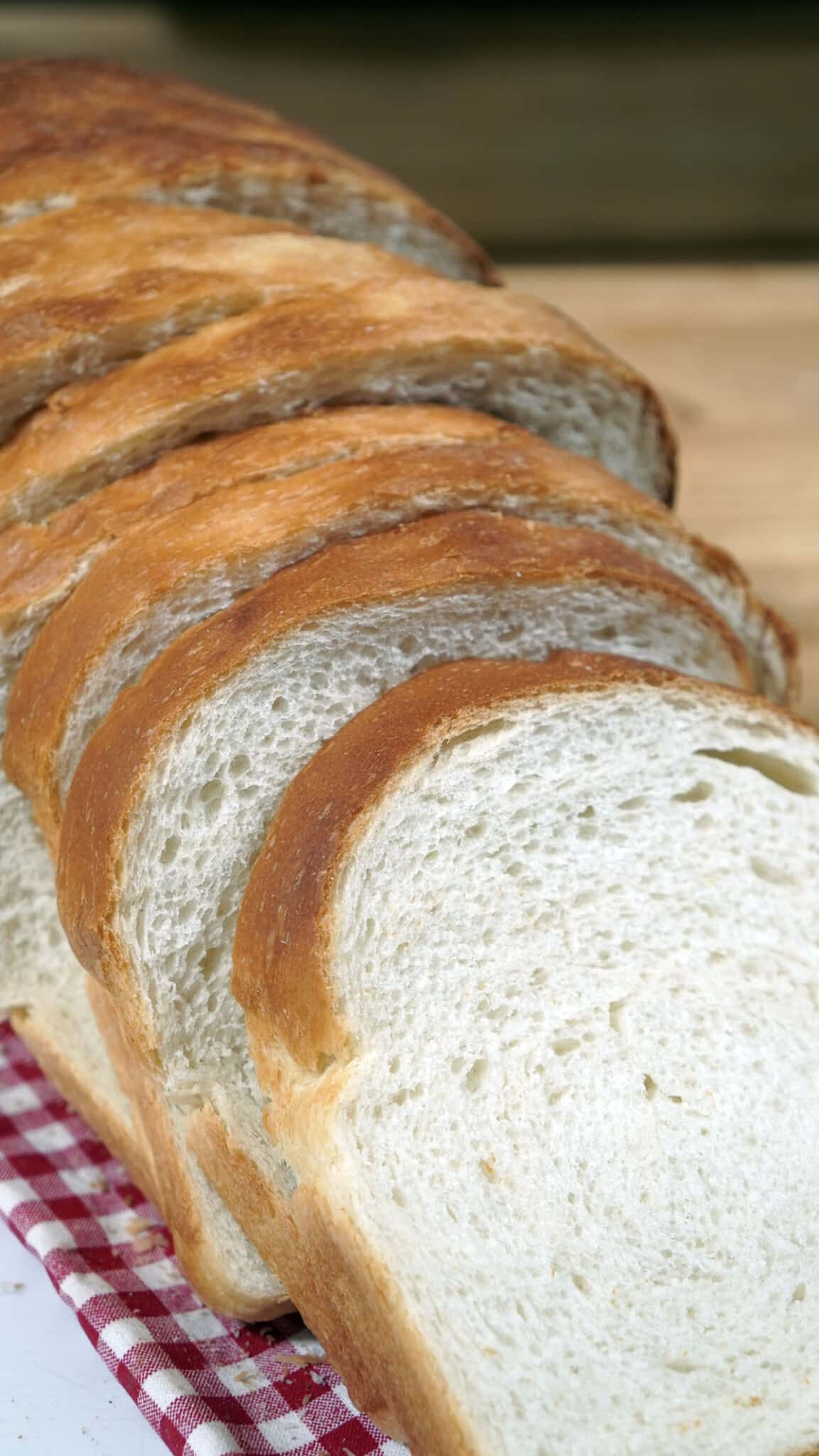White Sandwich Bread Recipe – The Skinny Pot