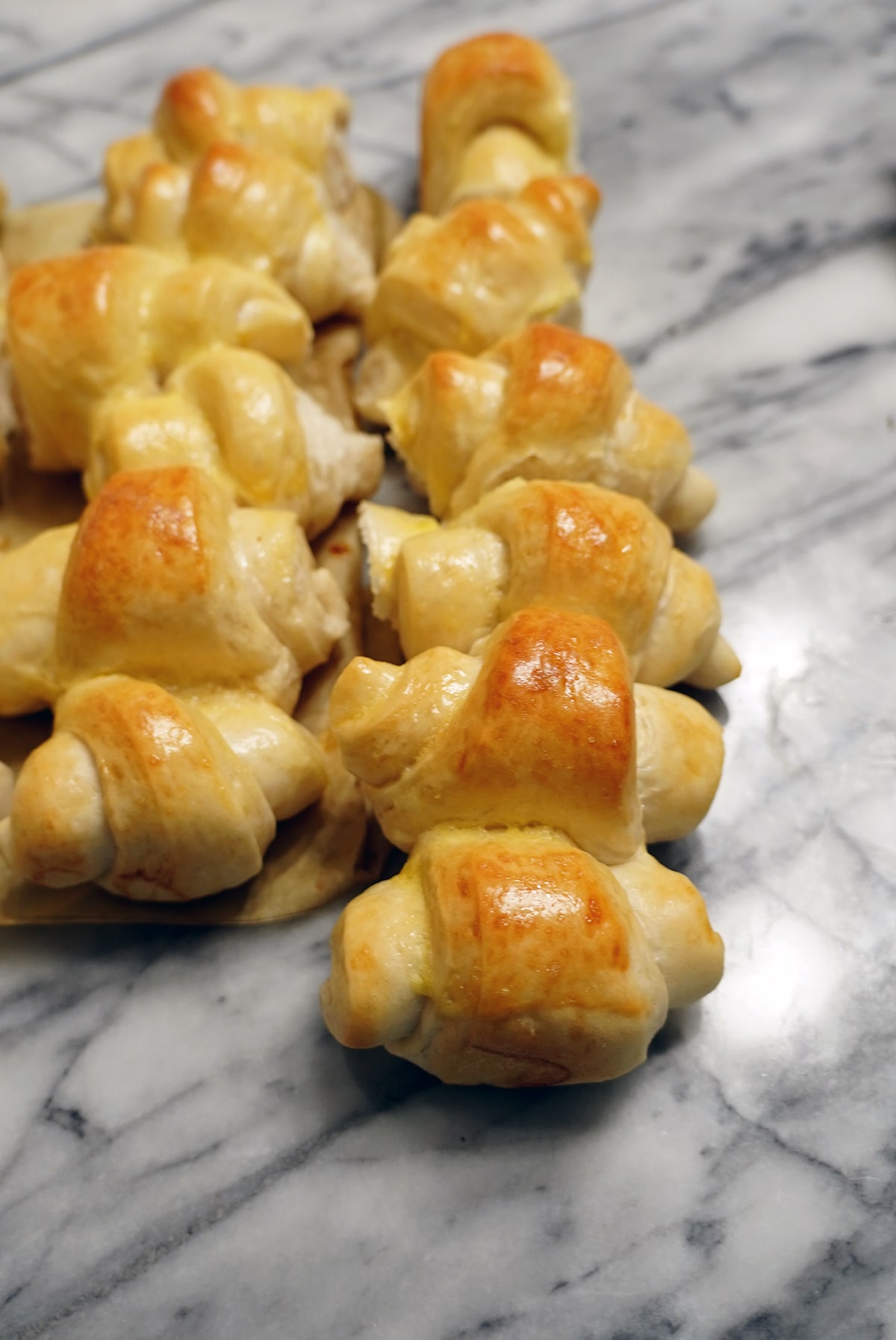 Dinner Rolls From Scratch – The Skinny Pot