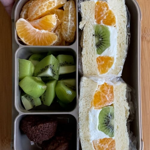 Japanese Fruit Sandwich (Fruit Sando) – The Skinny Pot